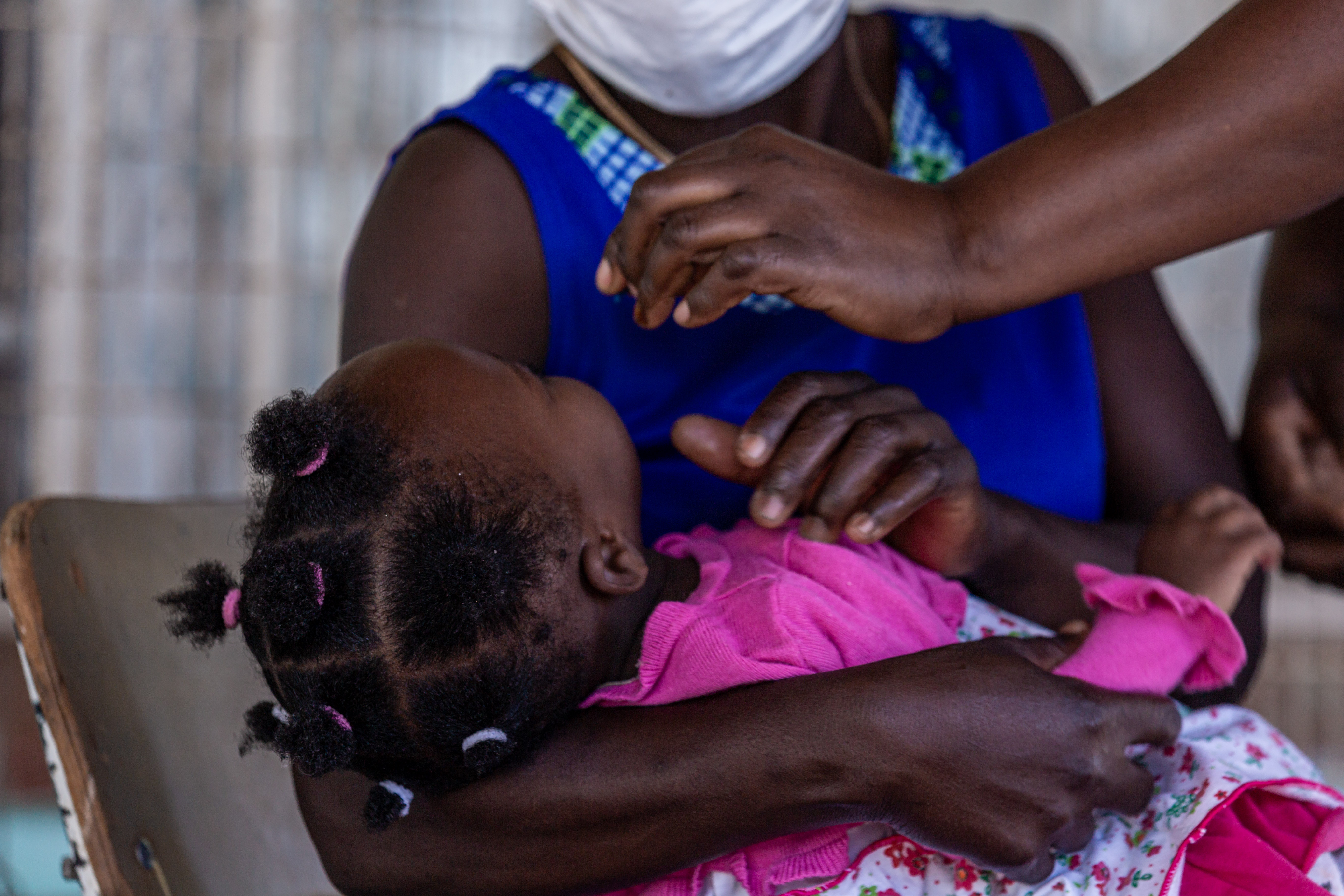 Zimbabwe launches typhoid conjugate vaccine | WHO | Regional Office for ...